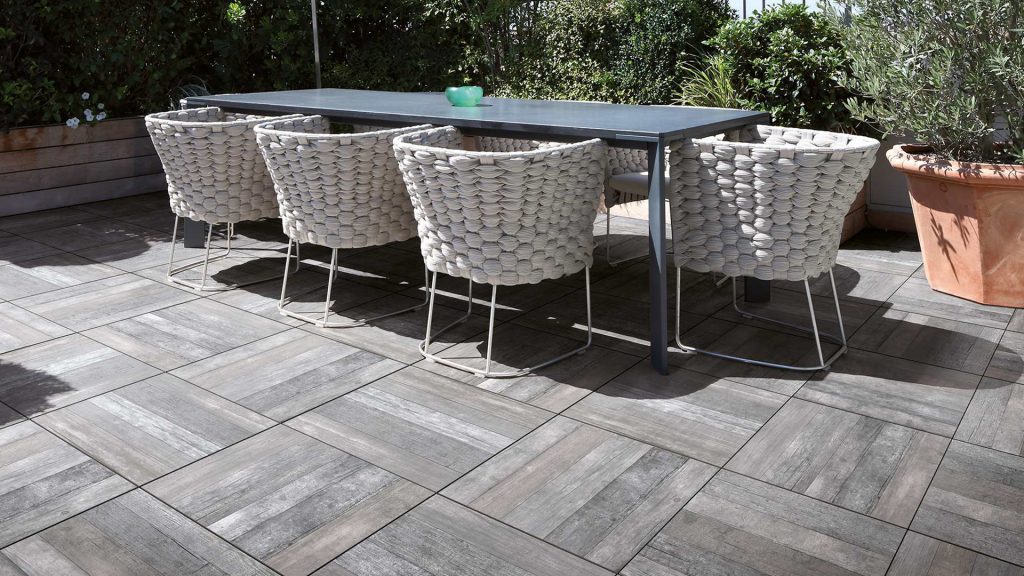 Wood Effect Outdoor Tiles - Lever