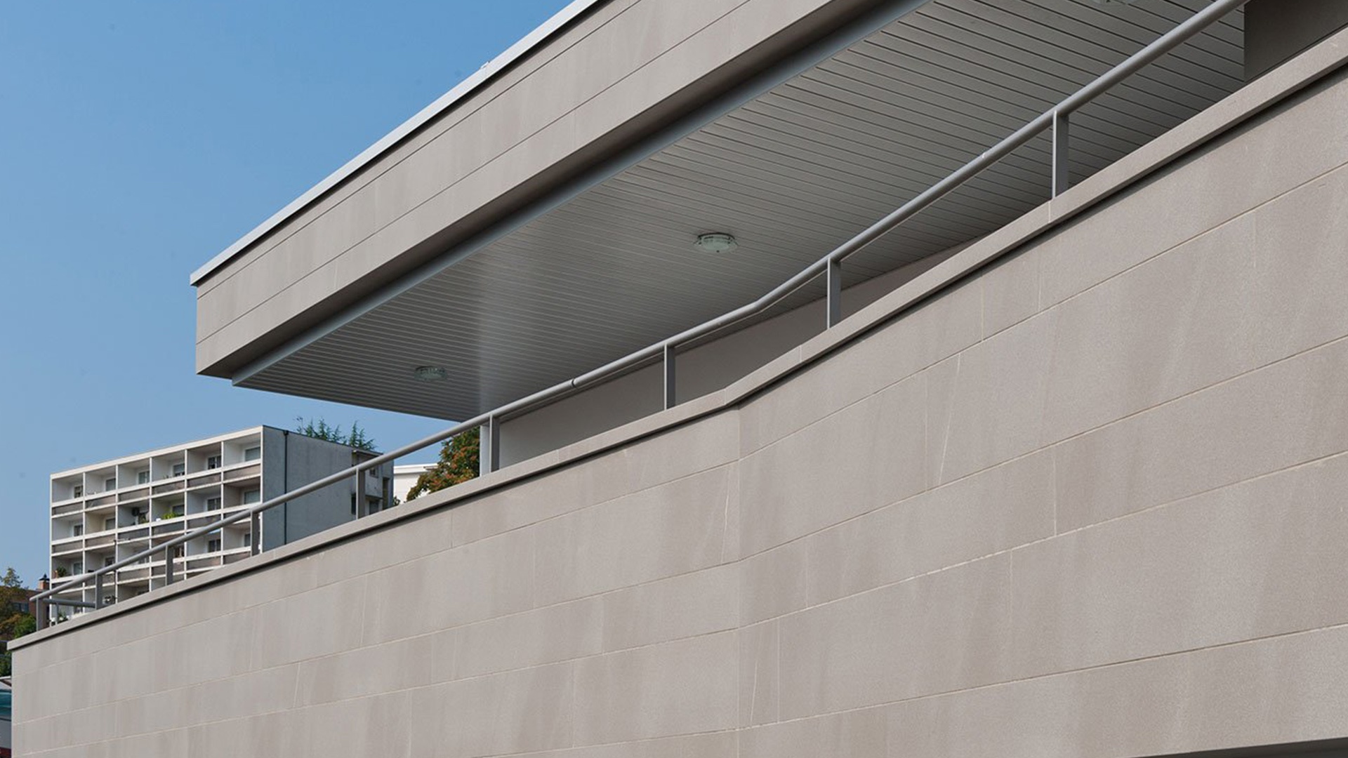 Porcelain Facade Tiles – Lever
