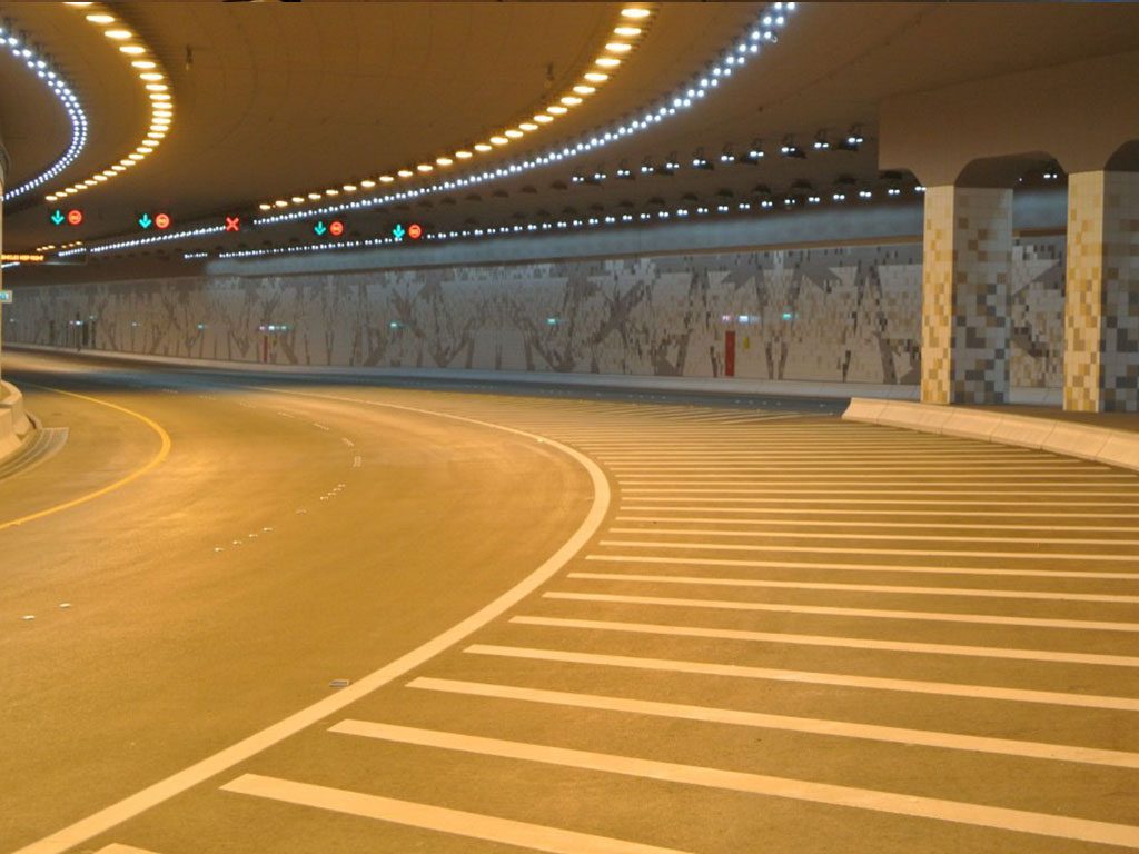 Abu Dhabi Sheikh Zayed Street Tunnel - Lever