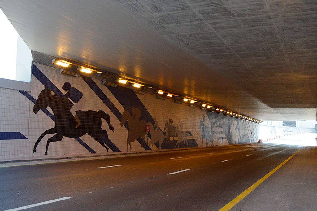 Dubai Al Meydan Underpass - Lever